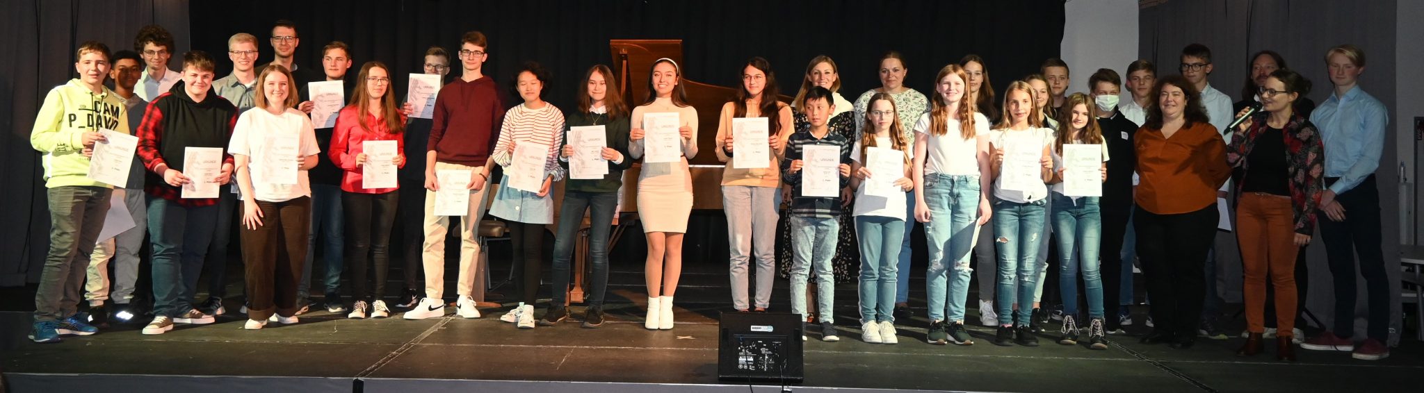 Impressionen vom Preisträgerkonzert des Musikwettbewerbs 2022 – Prälat ...